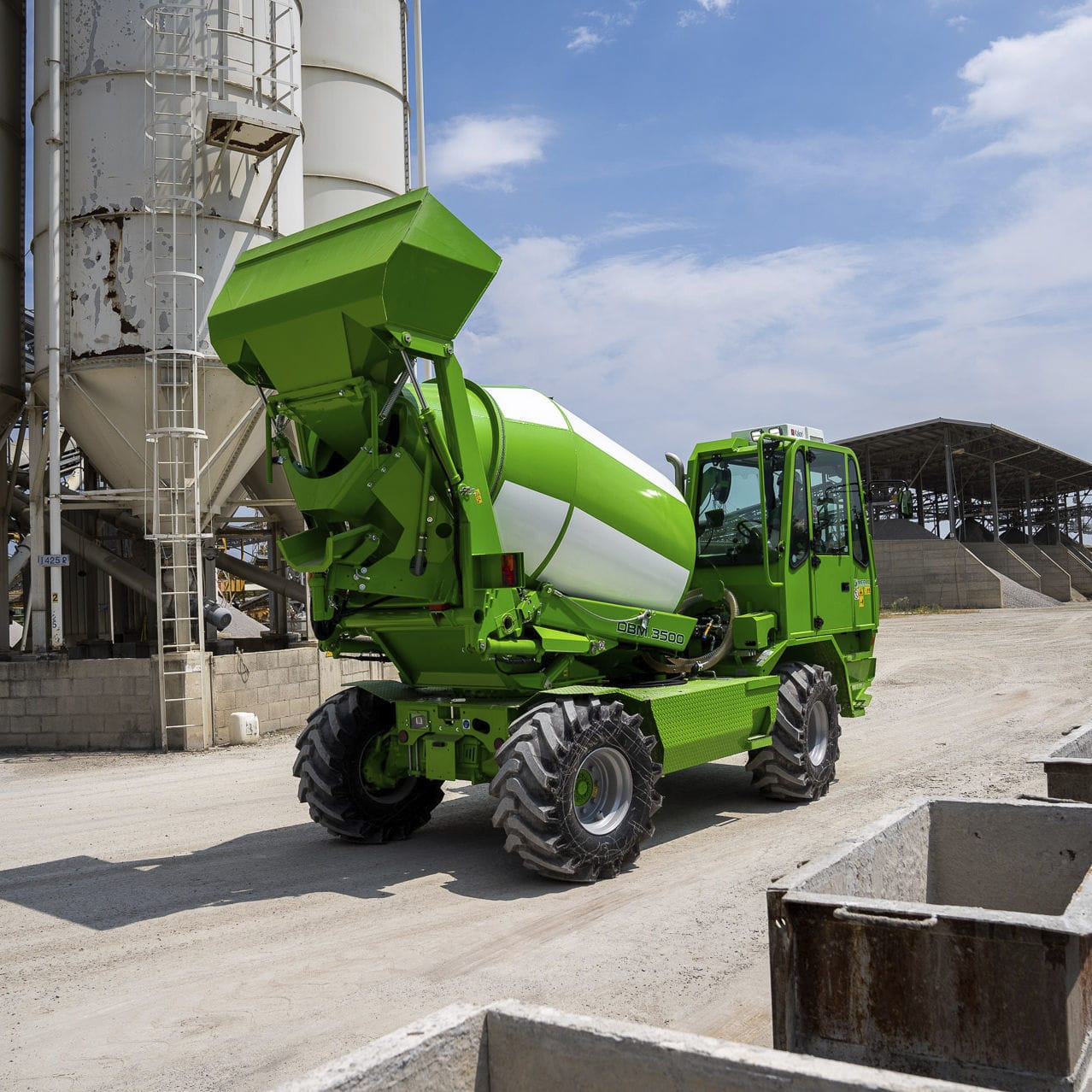 Mobile concrete mixer - DBM - MERLO