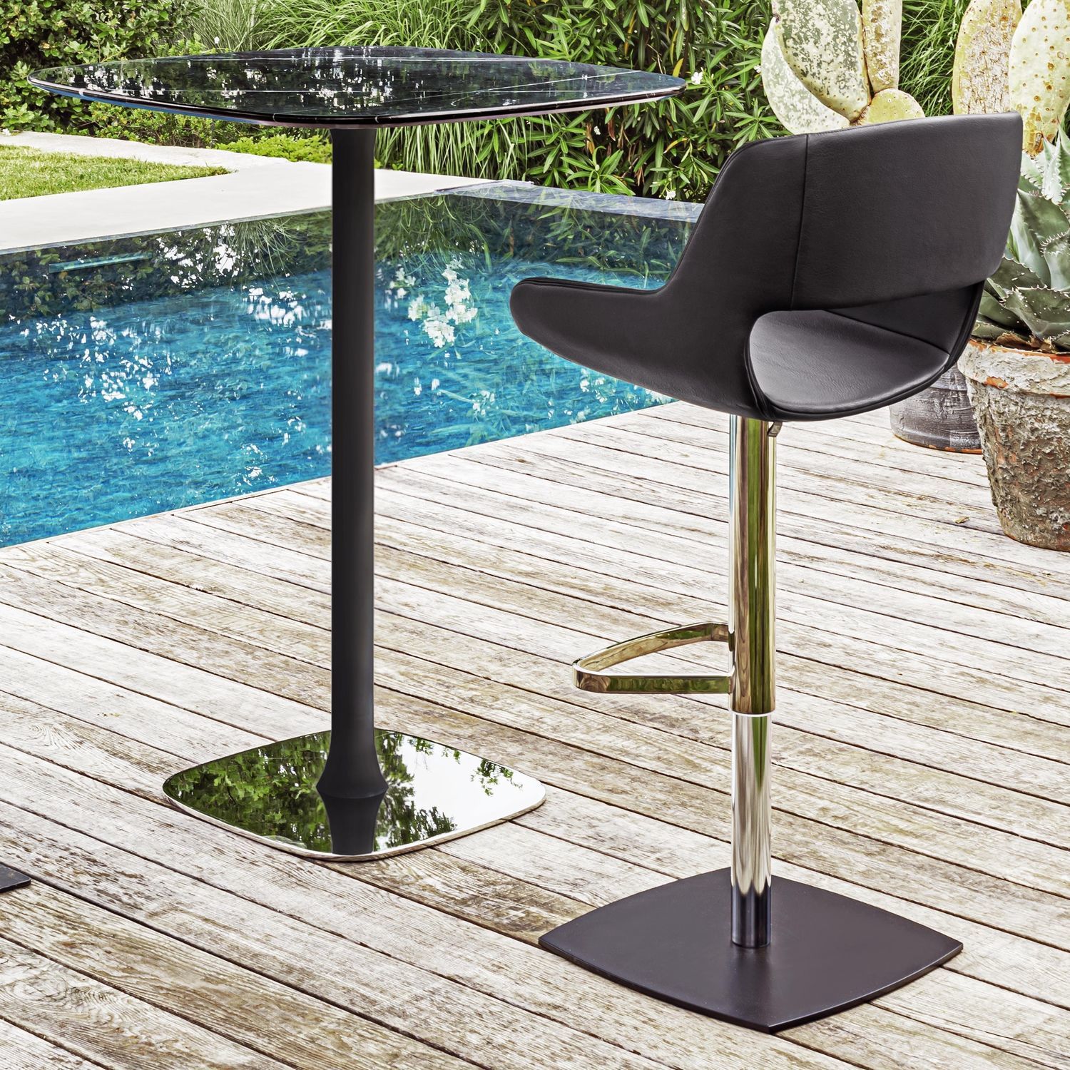 Contemporary bar stool - AMARANTA - ENRICO PELLIZZONI - leather ...