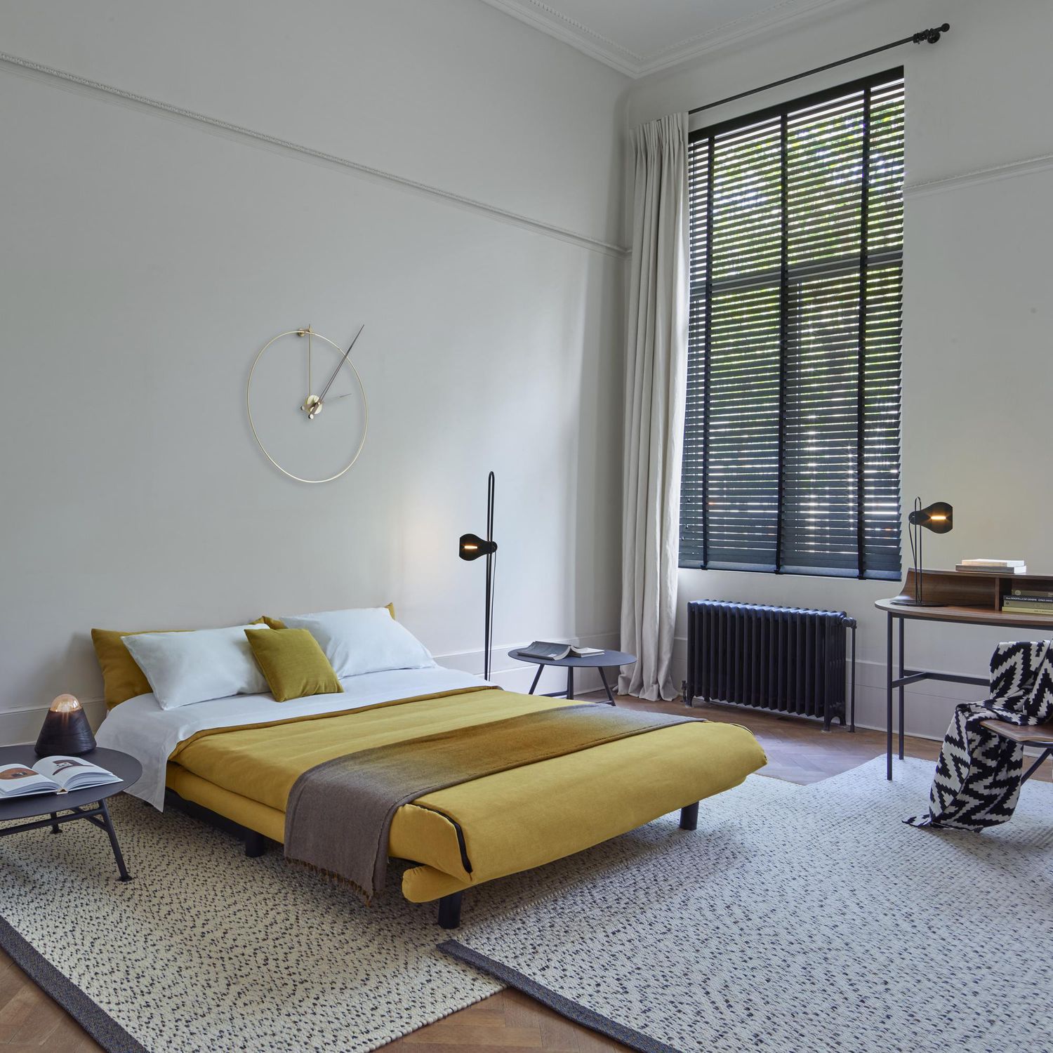 Floor-standing lamp - ANNE - Ligne Roset - metal / contemporary / corded