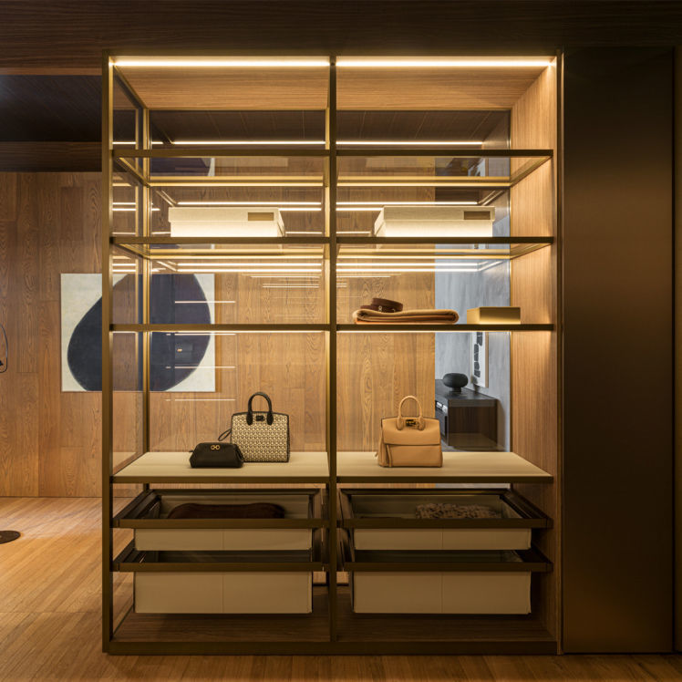 Modular walk-in wardrobe - GLISS MASTER - Molteni&C - contemporary / glass / melamine