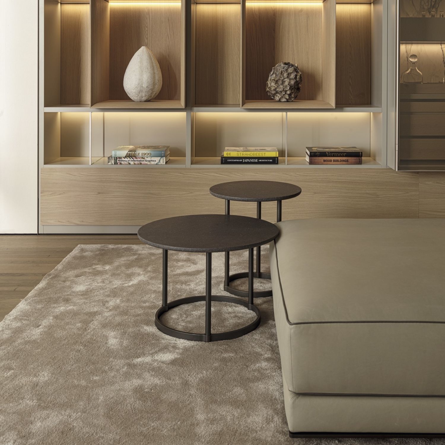 Contemporary side table - REGENT - Molteni&C - marble / lava stone ...