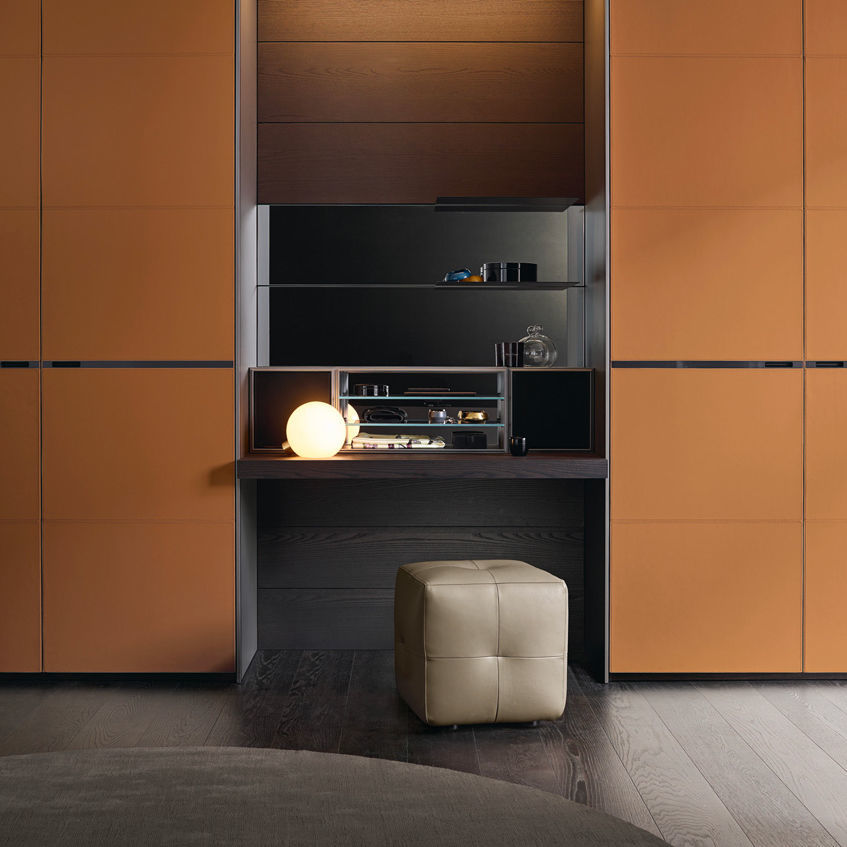 Contemporary pouf - ONDA - Poliform - fabric / leather / square