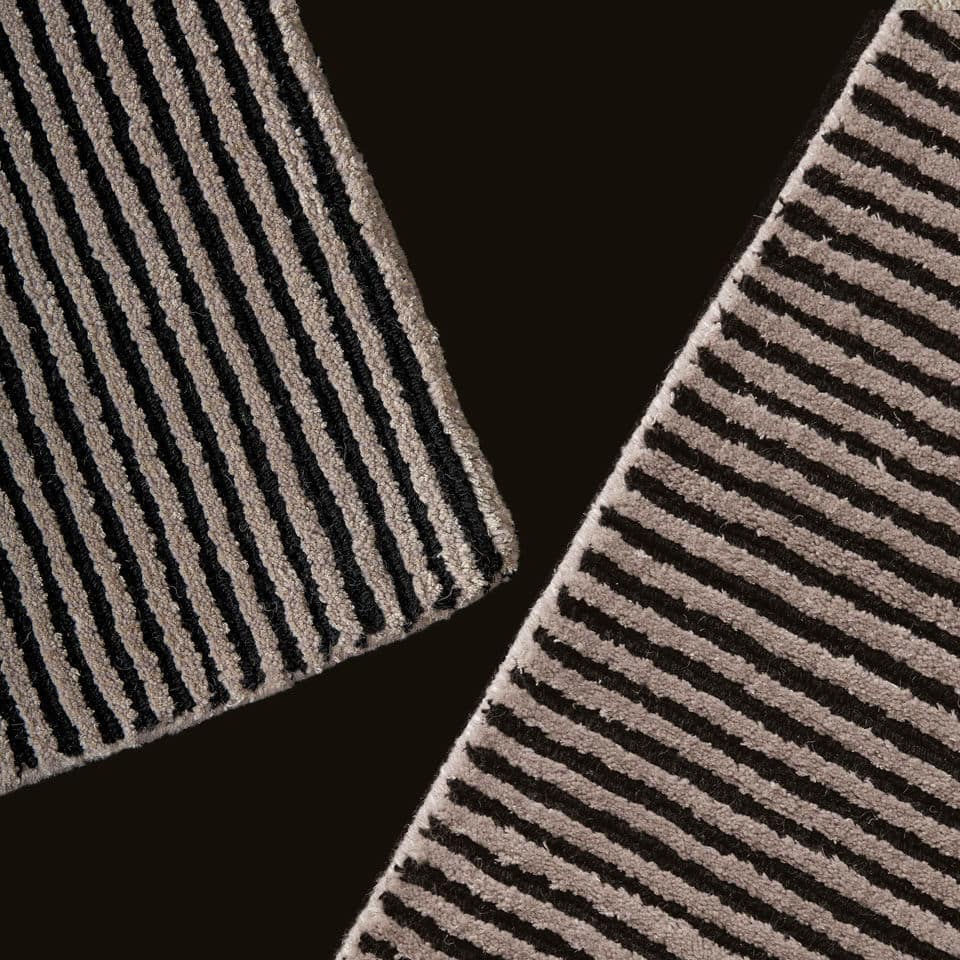 Contemporary rug - CANNELÉ - Poliform - striped / wool / silk