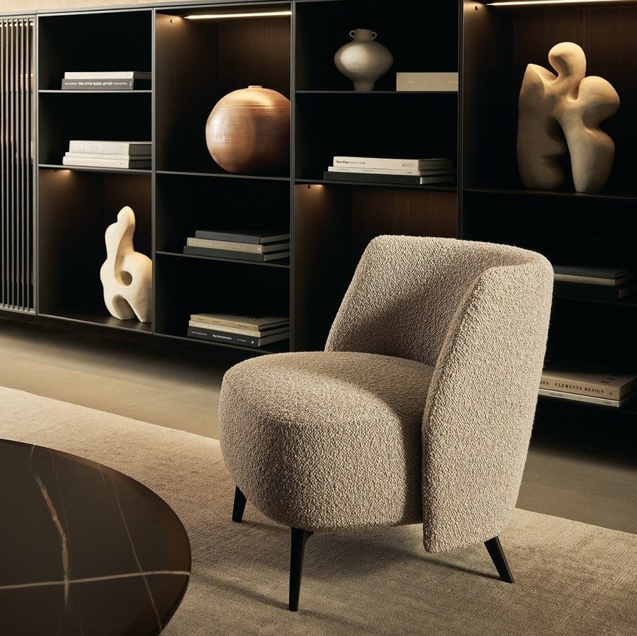 Contemporary armchair - SUNDAY - Poliform - fabric / leather / wooden