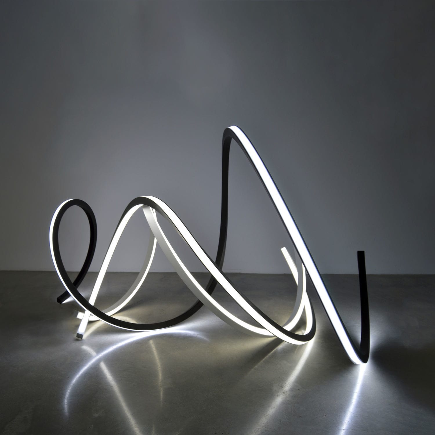Floor lamp - VORTEX - KISSA LAMPS - extruded aluminum / thermo ...
