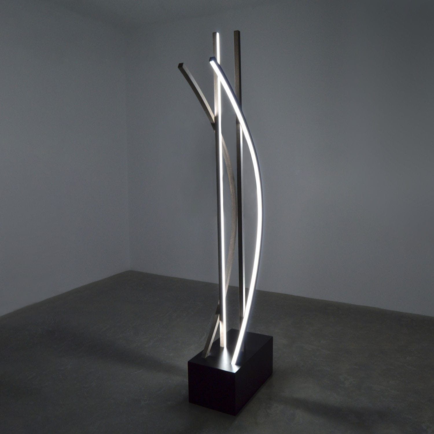Floor-standing lamp - SAIL - KISSA LAMPS - extruded aluminum / laminate ...