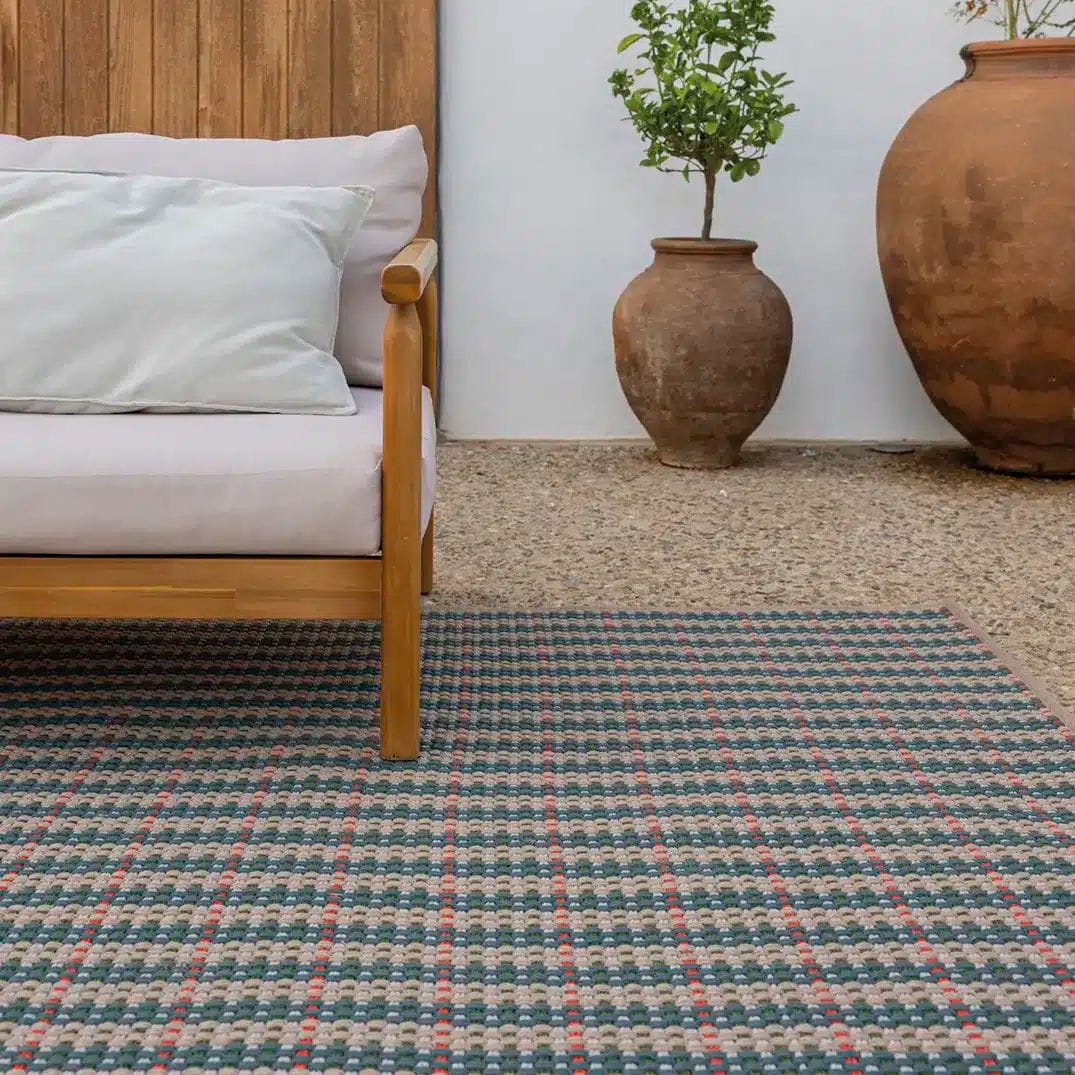 Contemporary rug - STRATA 07 - Rols Carpets - patterned / PET ...