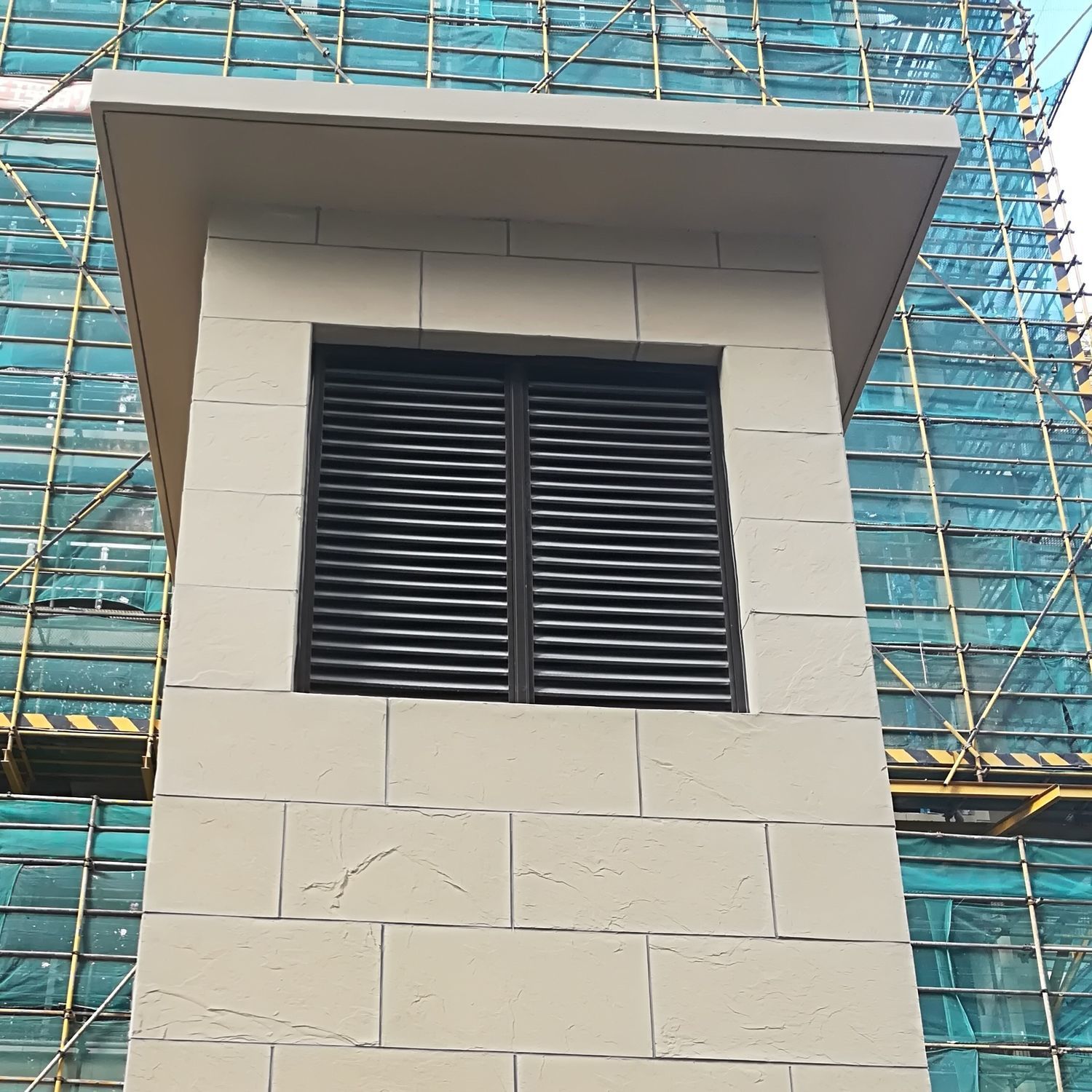 Modified clay wall cladding - GRANITE - PHOMI - indoor / for facade ...