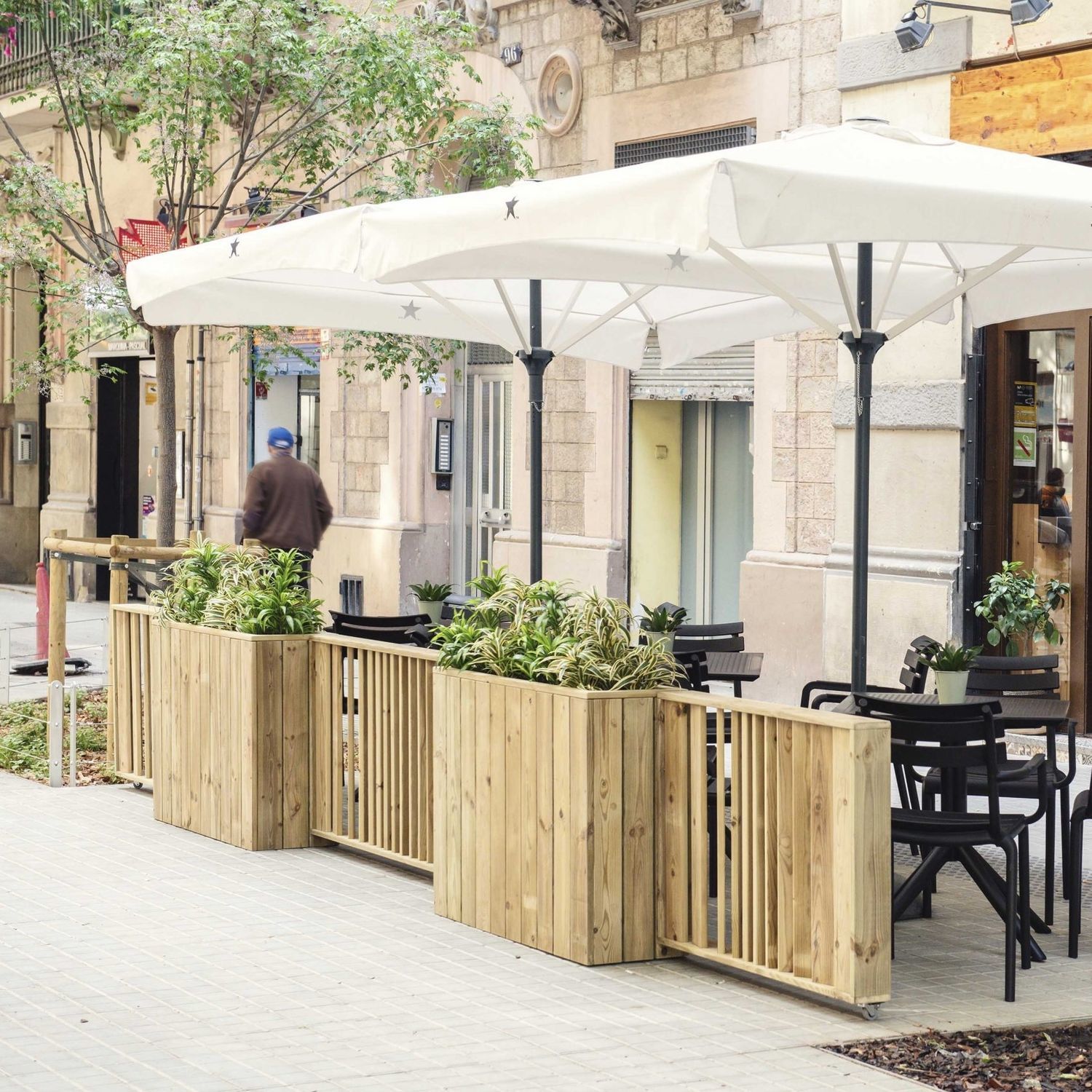 Wooden room divider - BA150 - Hortalia - for restaurant / for hotel ...