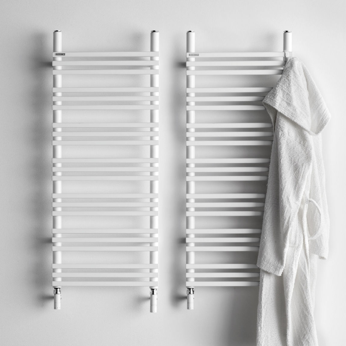 Hot water towel radiator - RABBIT H_20 - ANTRAX - electric / 0...500 w ...