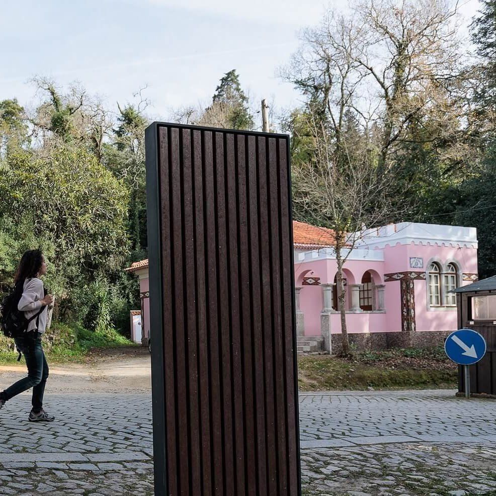Signage totem - URBANO M - Floema - digital / Braille / double-sided