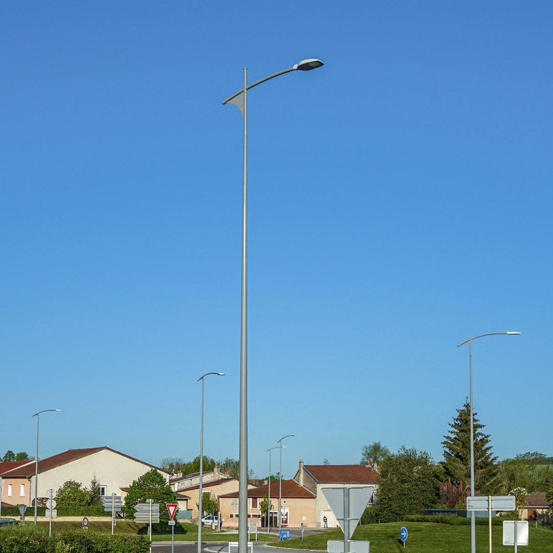 Cast aluminum lamp post - STELIUM - ECLATEC International - urban ...