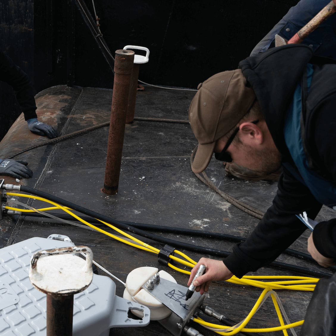 Elastomer anchoring system - PROFLEX™ - Profloating B.V. - for solar ...