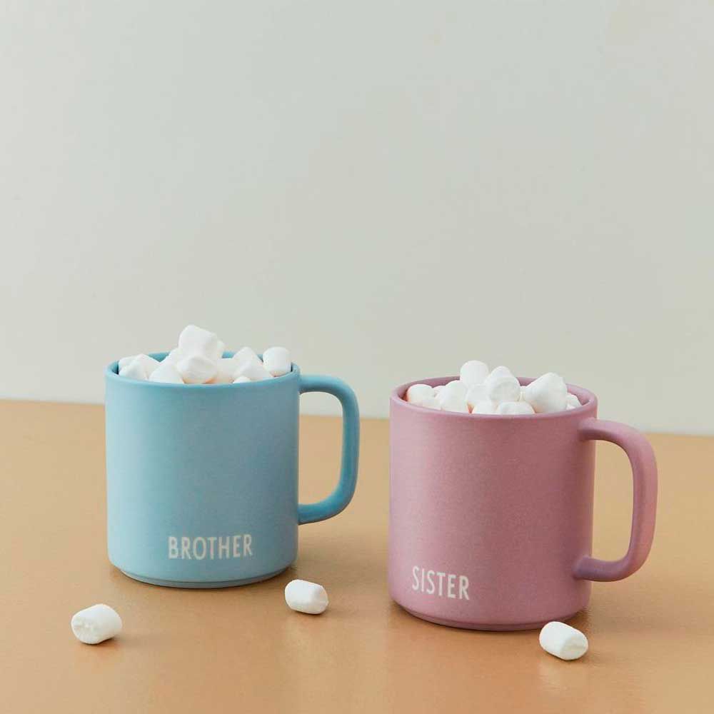 Porcelain cup - Siblings - DESIGN LETTERS ApS