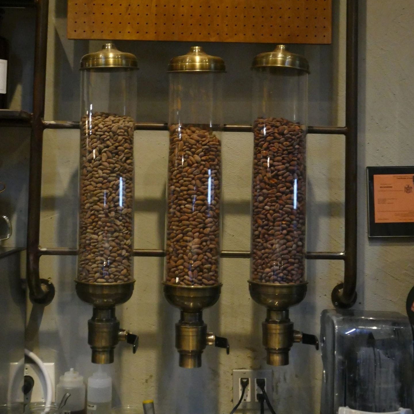 Wall-mounted coffee bean dispenser - 6" - Java Hill Distribution Inc ...