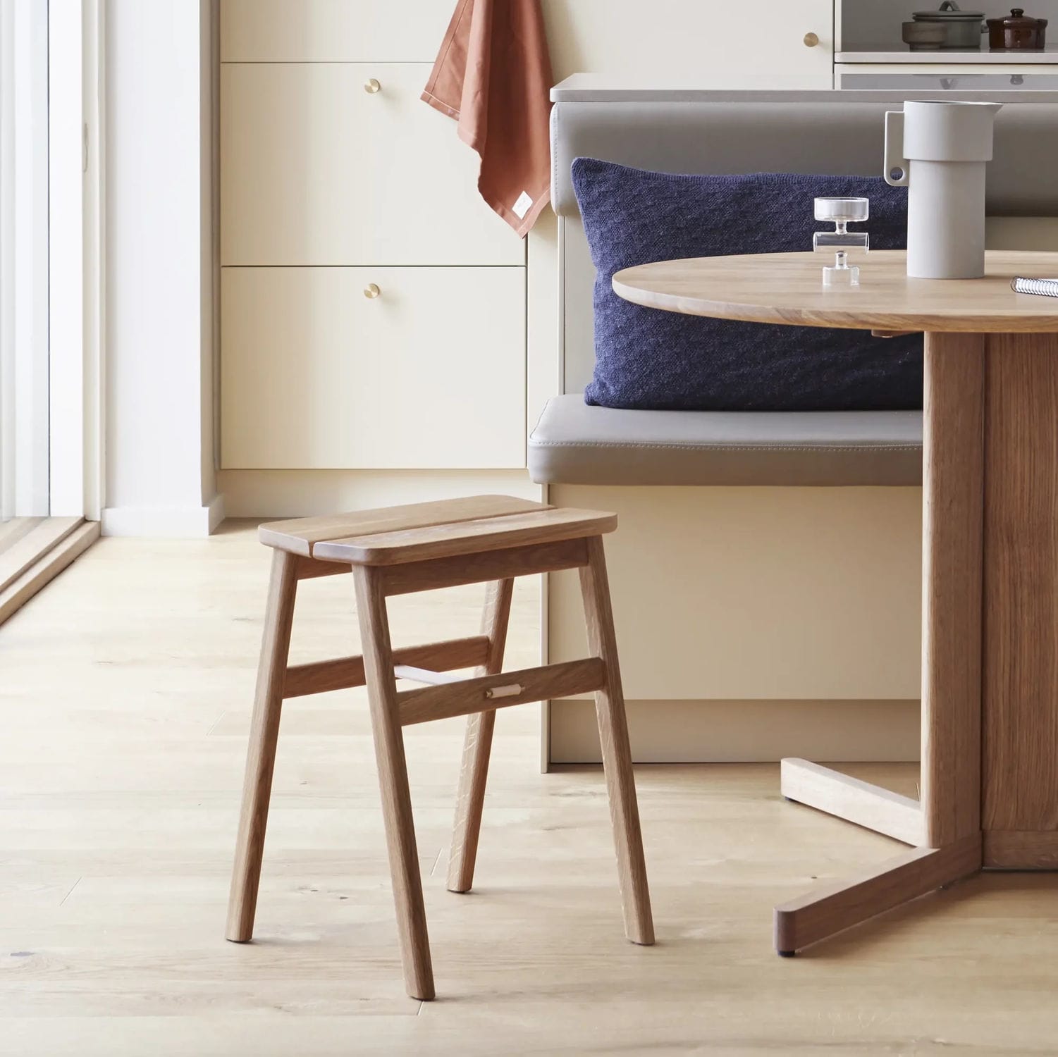 Contemporary stool - Angle - FORM & REFINE - oak / oiled wood / oak base