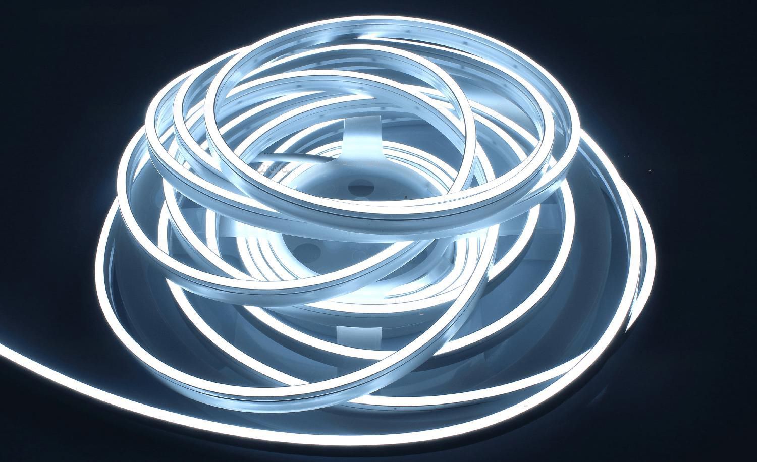 Flexible LED light strip - NE4x8LT-600-120821-5 - Ledpoint