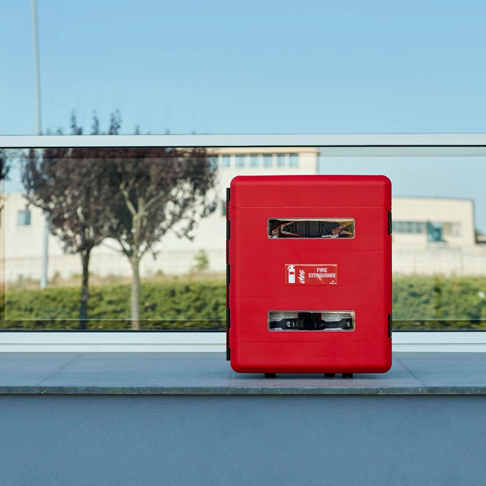 Polycarbonate fire extinguisher cabinet - Dual - DAKEN SPA ...