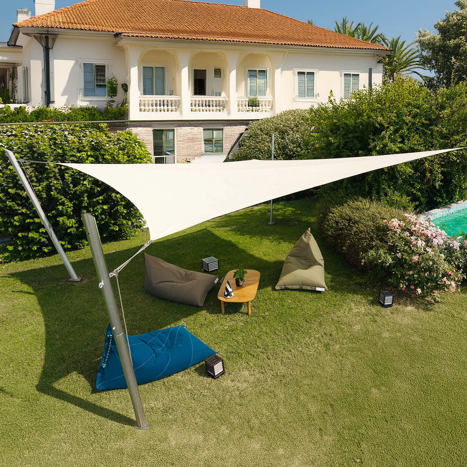 UV-resistant shade sail - EZ Breez Breathable - Maanta - custom-made ...
