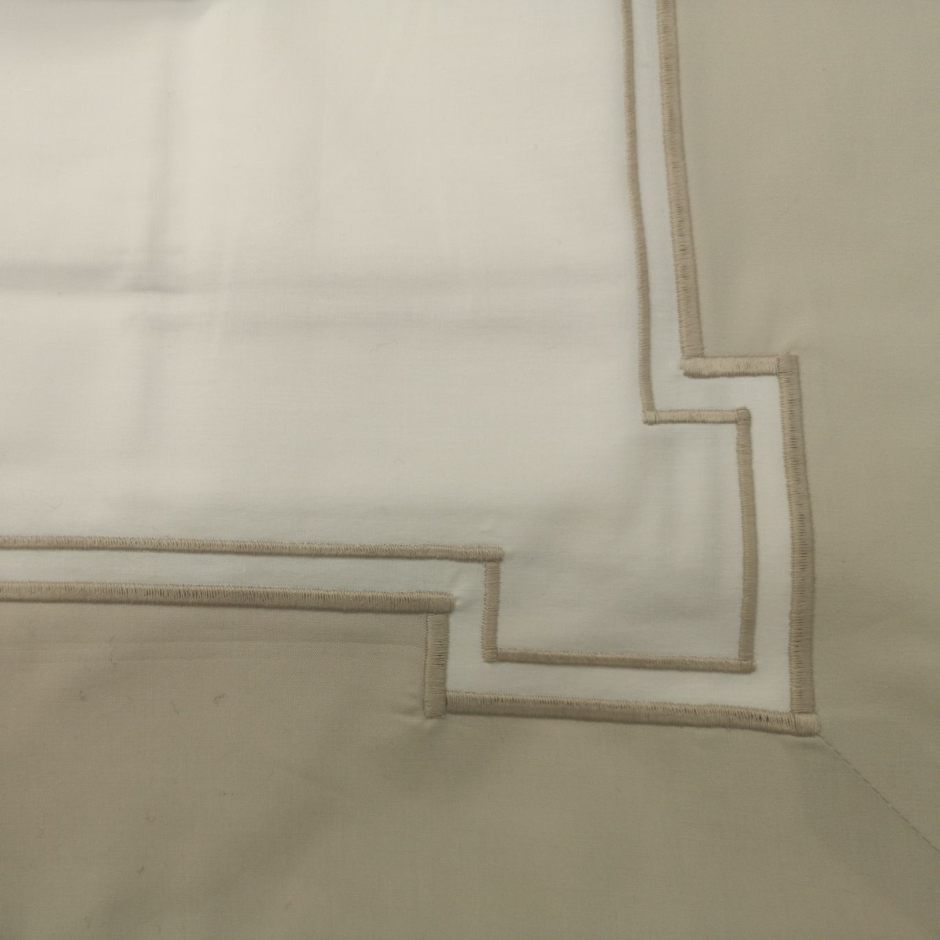 Fabric tablecloth - CRETA - C&C MILANO - commercial