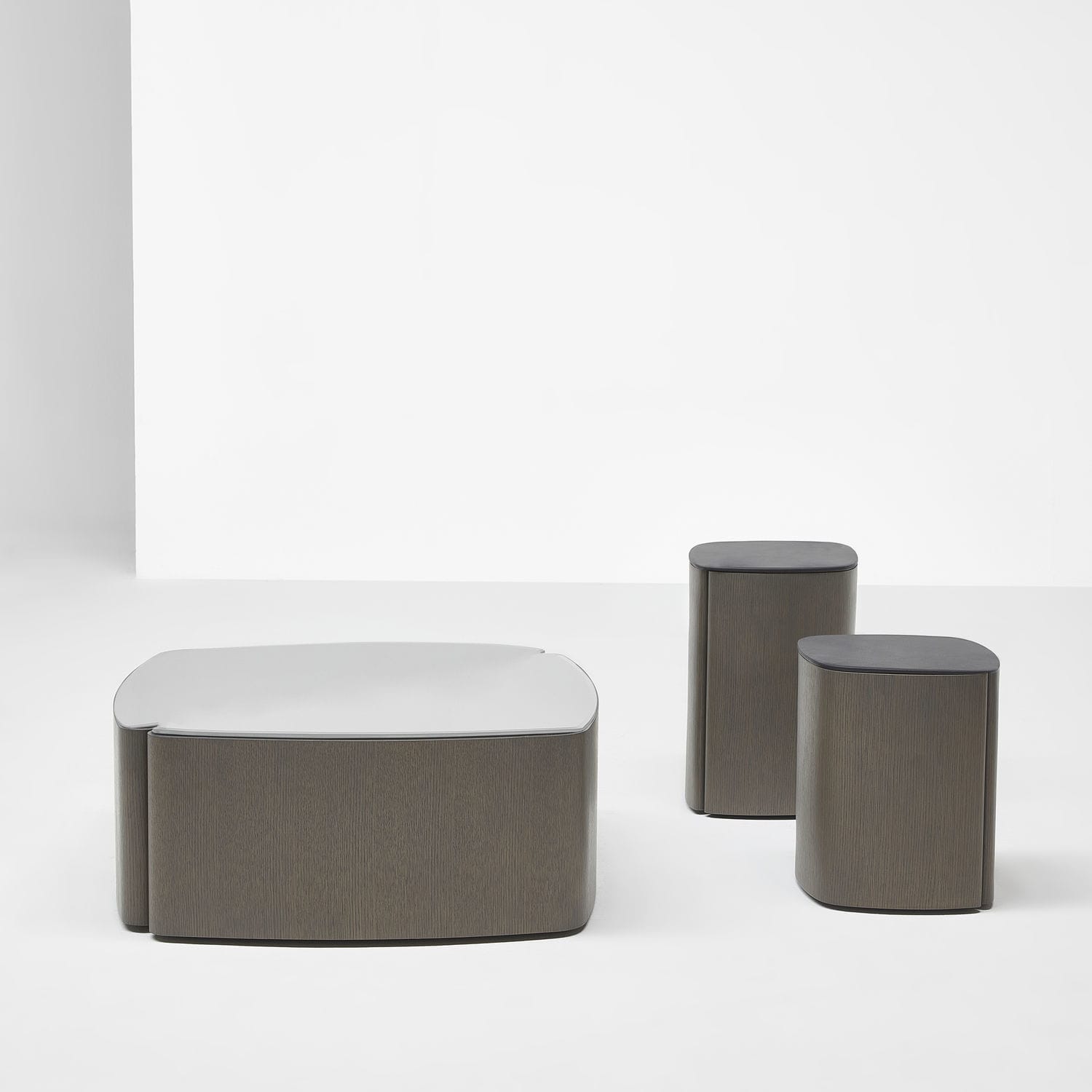 Modern table - ROWAN OCCASIONAL - Nienkamper - wood / wooden base / rectangular