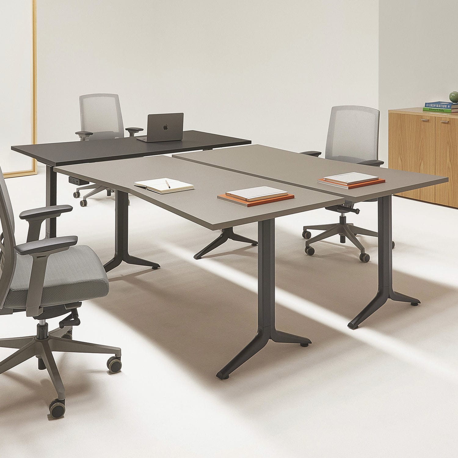 Free-standing desk - GATEWAY™ EDGE - Nienkamper - 2 person ...