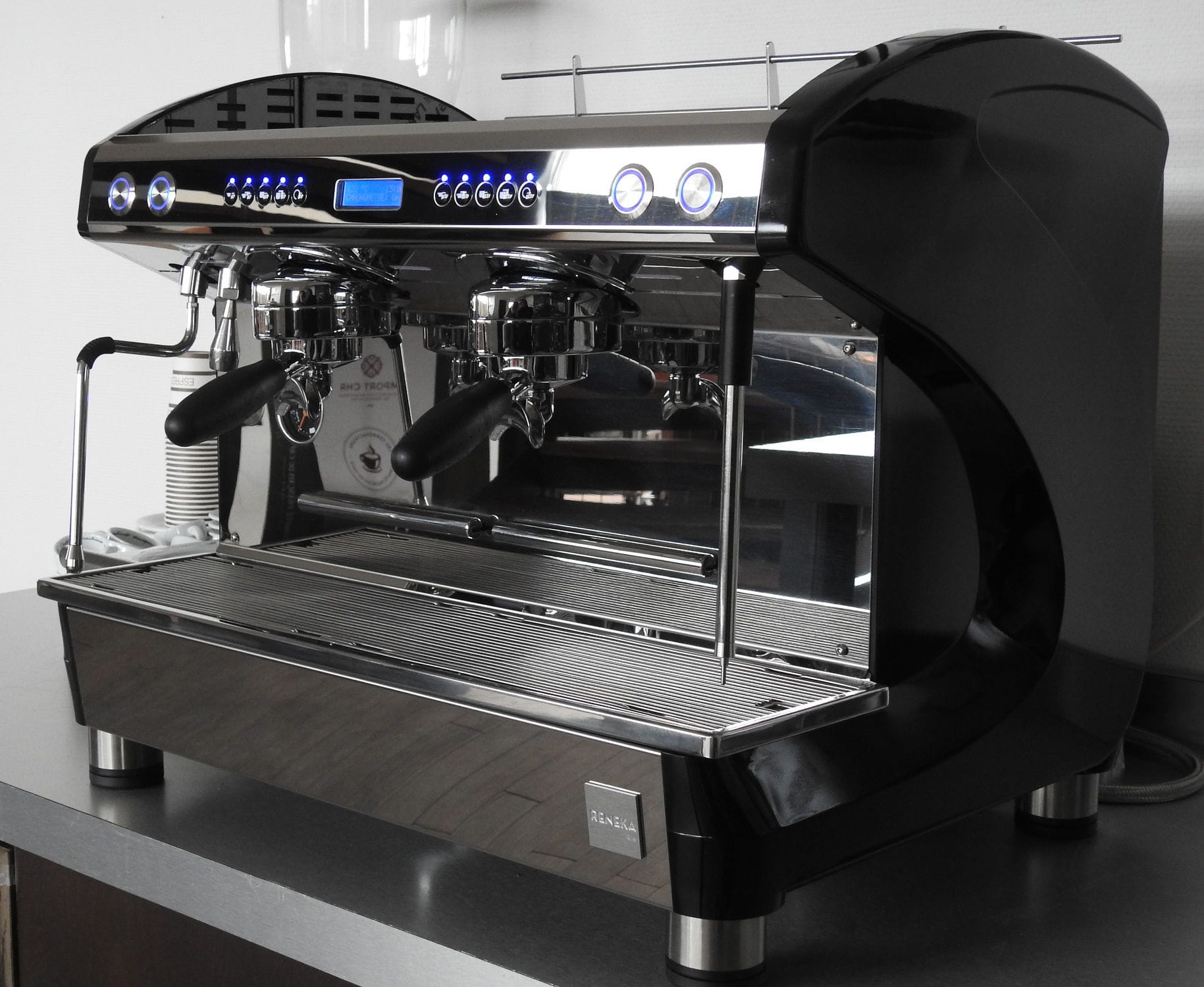 2-group coffee machine - LIFE 2 Double AP LA / LIFE High Cup - Reneka ...