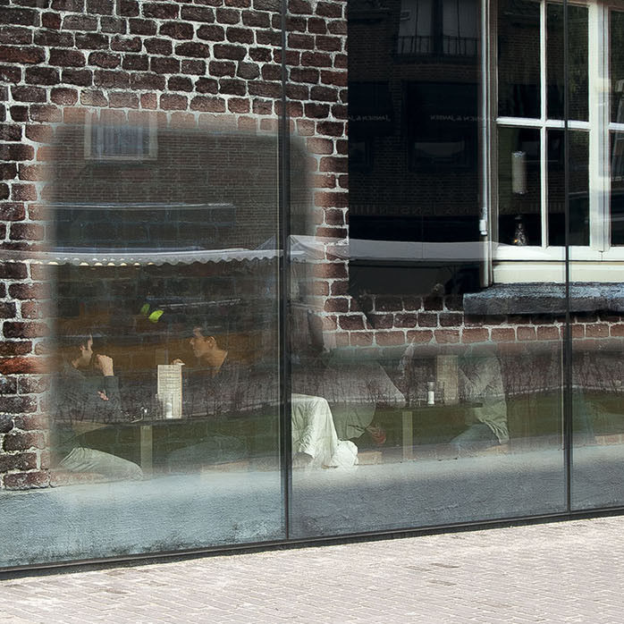 Laminated glass panel - ARTLITE DIGITAL - AGC Glass Europe - safety ...