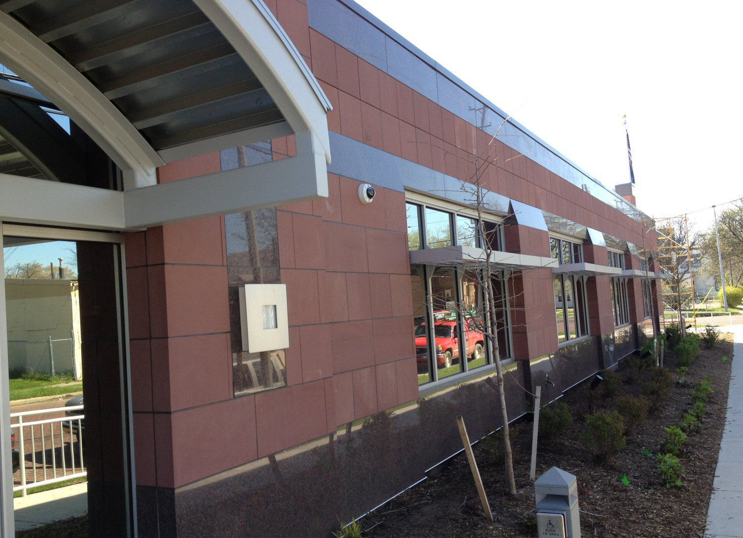 Panel cladding - STONELITE® : CARMEN RED - Stone panels - granite ...