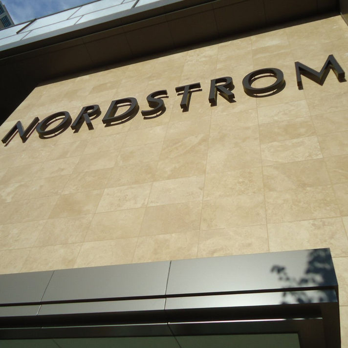 Panel cladding - SUNNY - Stone panels - limestone / natural finish ...