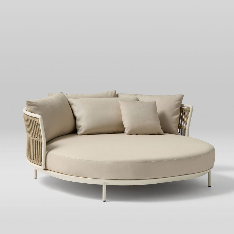 Contemporary chaise longue - AMBA - POINT - rope / polyurethane foam / rope