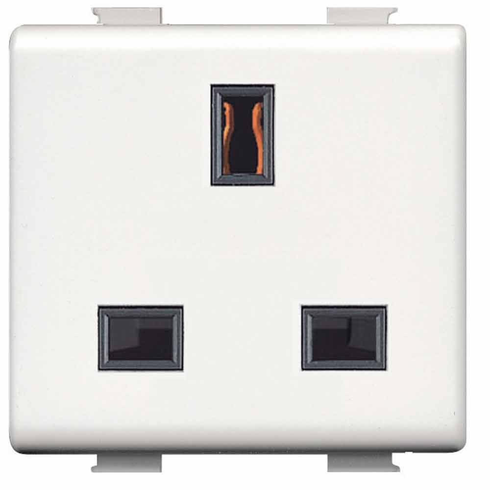 Power socket - AM5151 - Bticino - wall-mounted / traditional / white