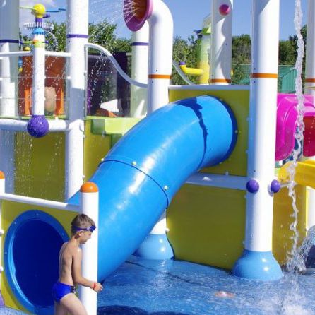 Playground structure - VARIOPOOL B.V. - for water park / plastic