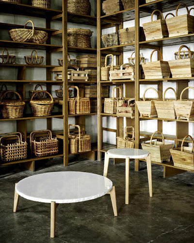 Contemporary coffee table - MONZINO - Tacchini - stone / round / home