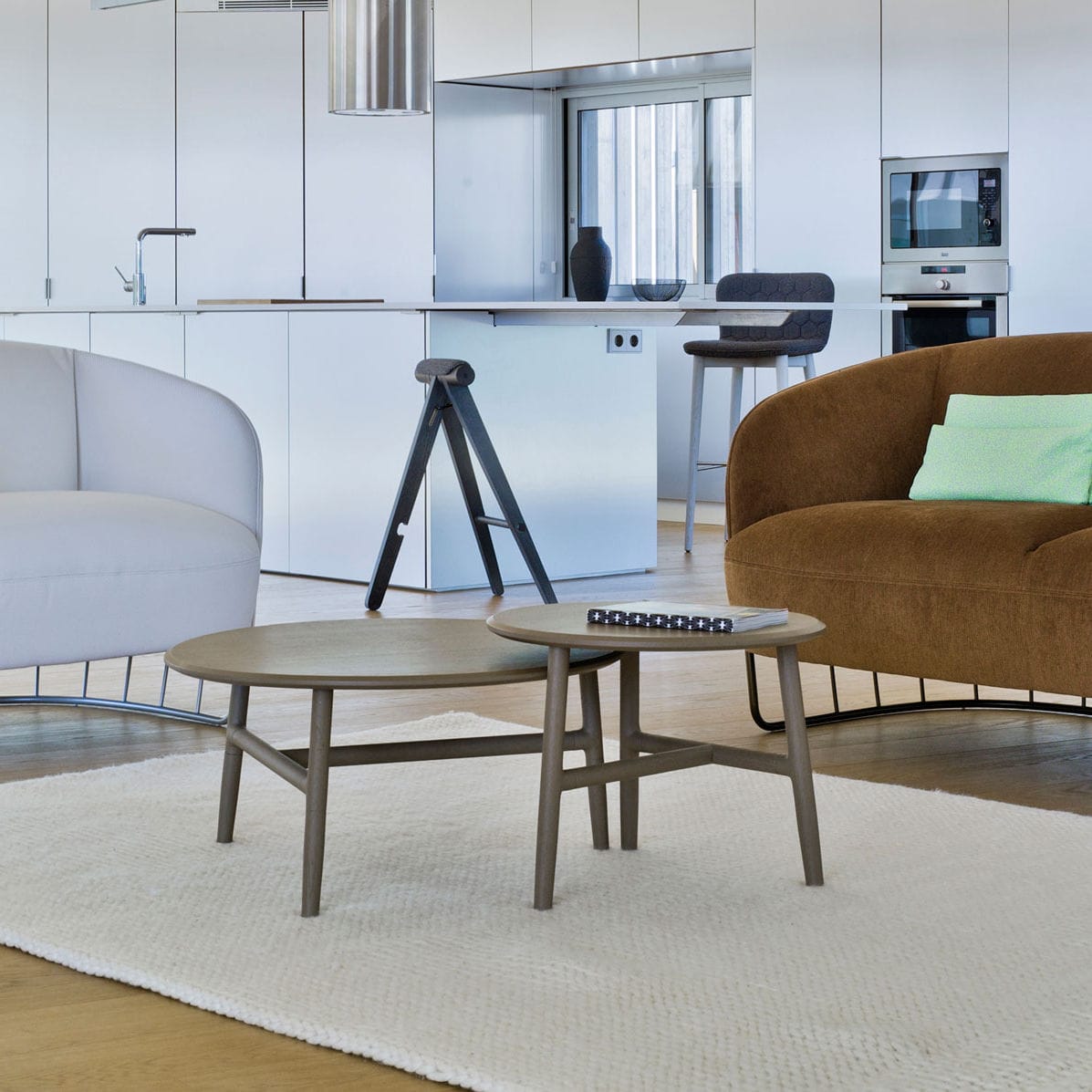 Contemporary side table - NUDO - SANCAL - wooden / oak / round