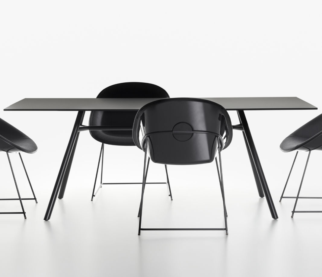 Contemporary table - MART - PLANK - ash / HPL / aluminum base