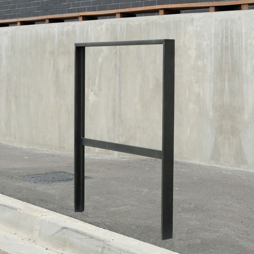Protective barrier - ANTARES - AREA - fixed / steel / for public spaces