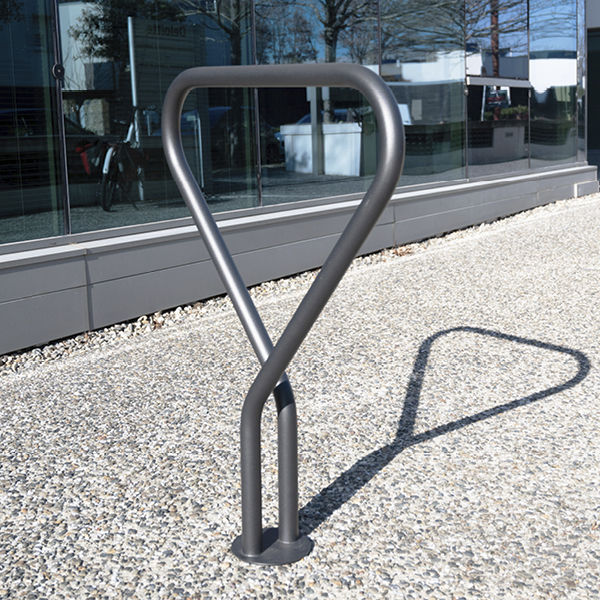 Floor-mounted bike stand - ZENITH - AREA - steel / commercial / for ...