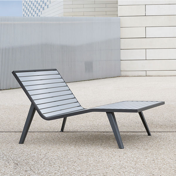 Contemporary sun lounger - MICHIGAN - AREA - aluminum / metal / for ...