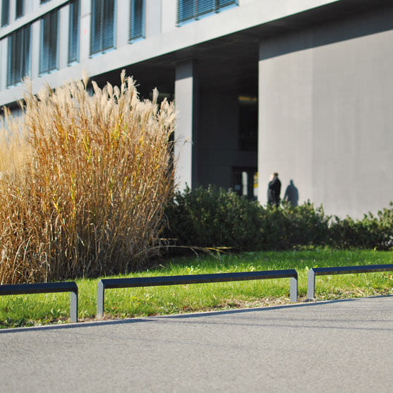 Protective barrier - NEVADA - AREA - fixed / steel / stainless steel