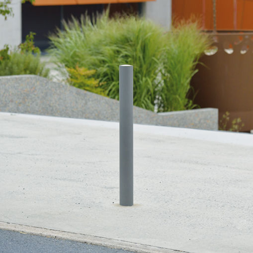 Security post - METROPOLIS - AREA - powder-coated steel / polished ...