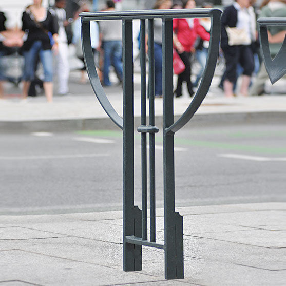 Floor-mounted bike rack - AGORA - AREA - steel / commercial / for ...