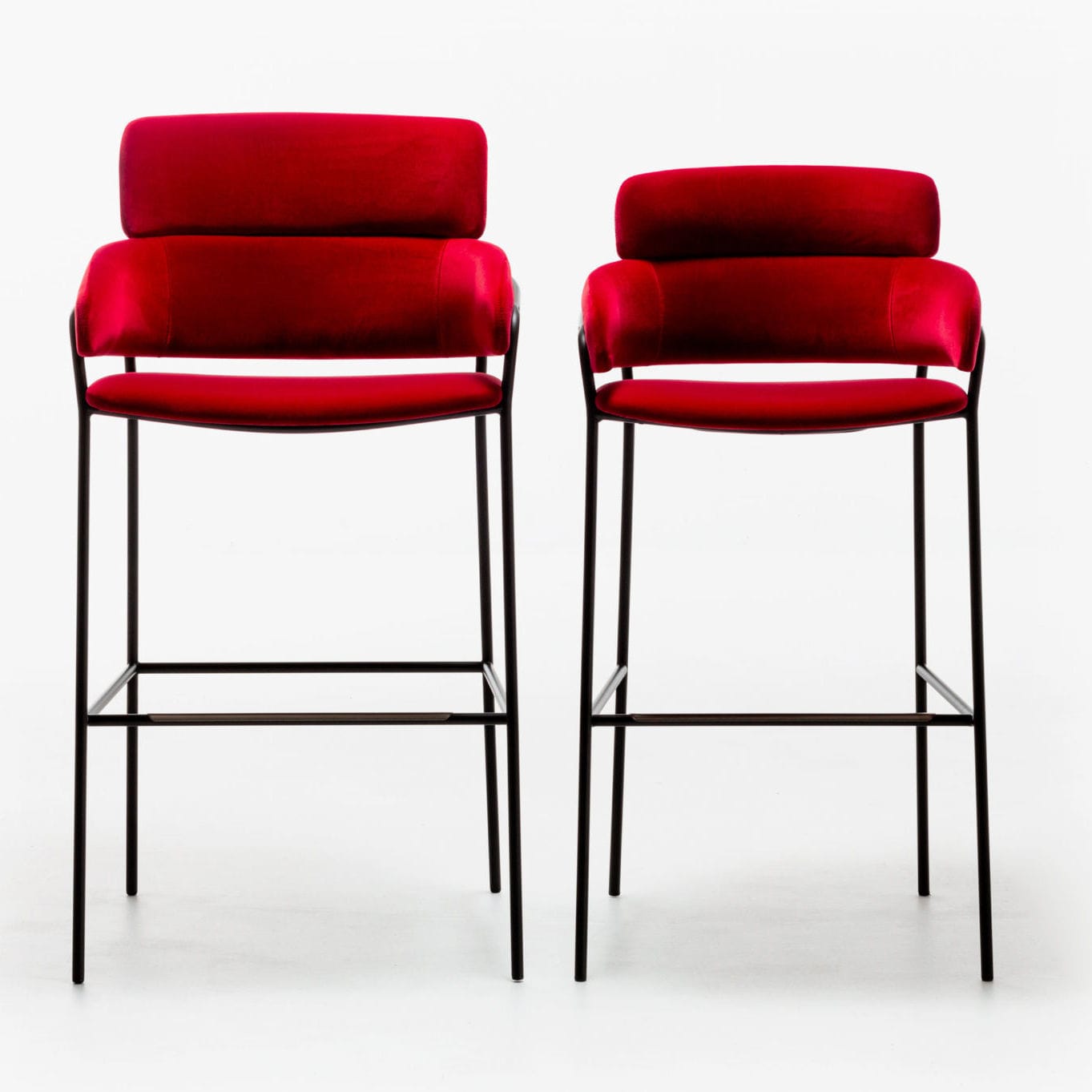 Contemporary bar chair - Strike ST-XL - arrmet - indoor / fabric / leather