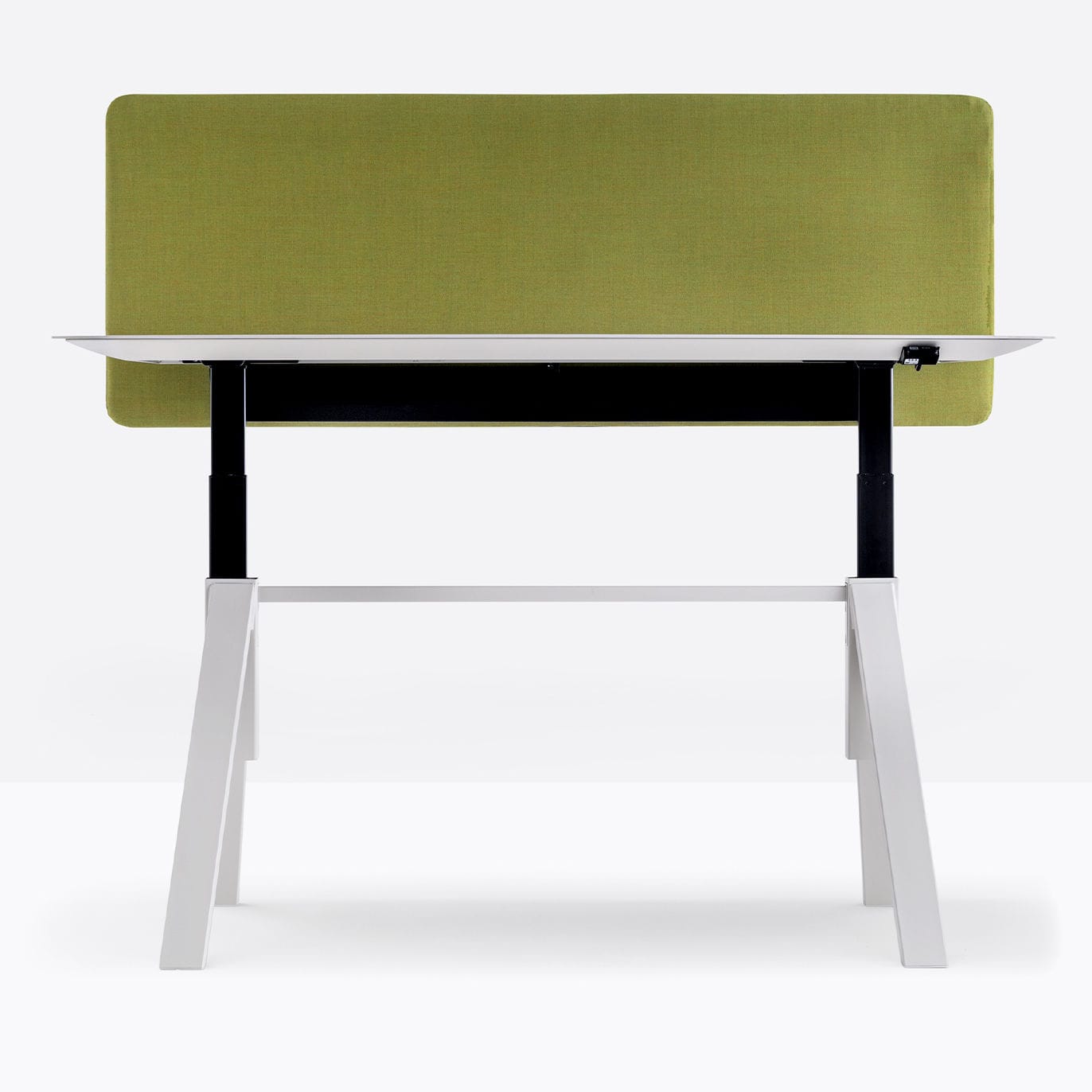 Workstation desk - arki-Table - ark adj desk - PEDRALI - free-standing ...
