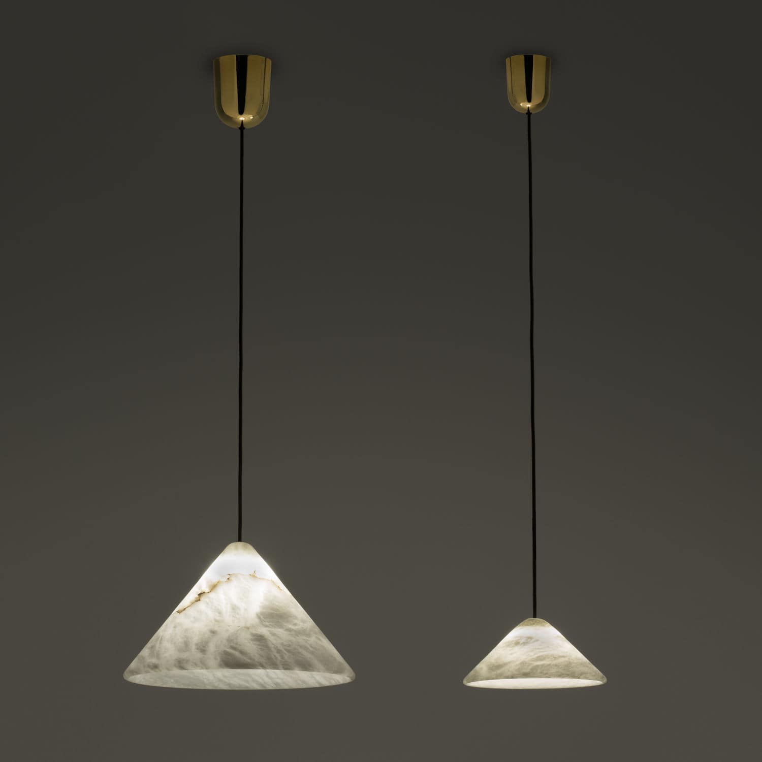 Pendant lamp - FUJI - alma light - iron / polished brass / alabaster