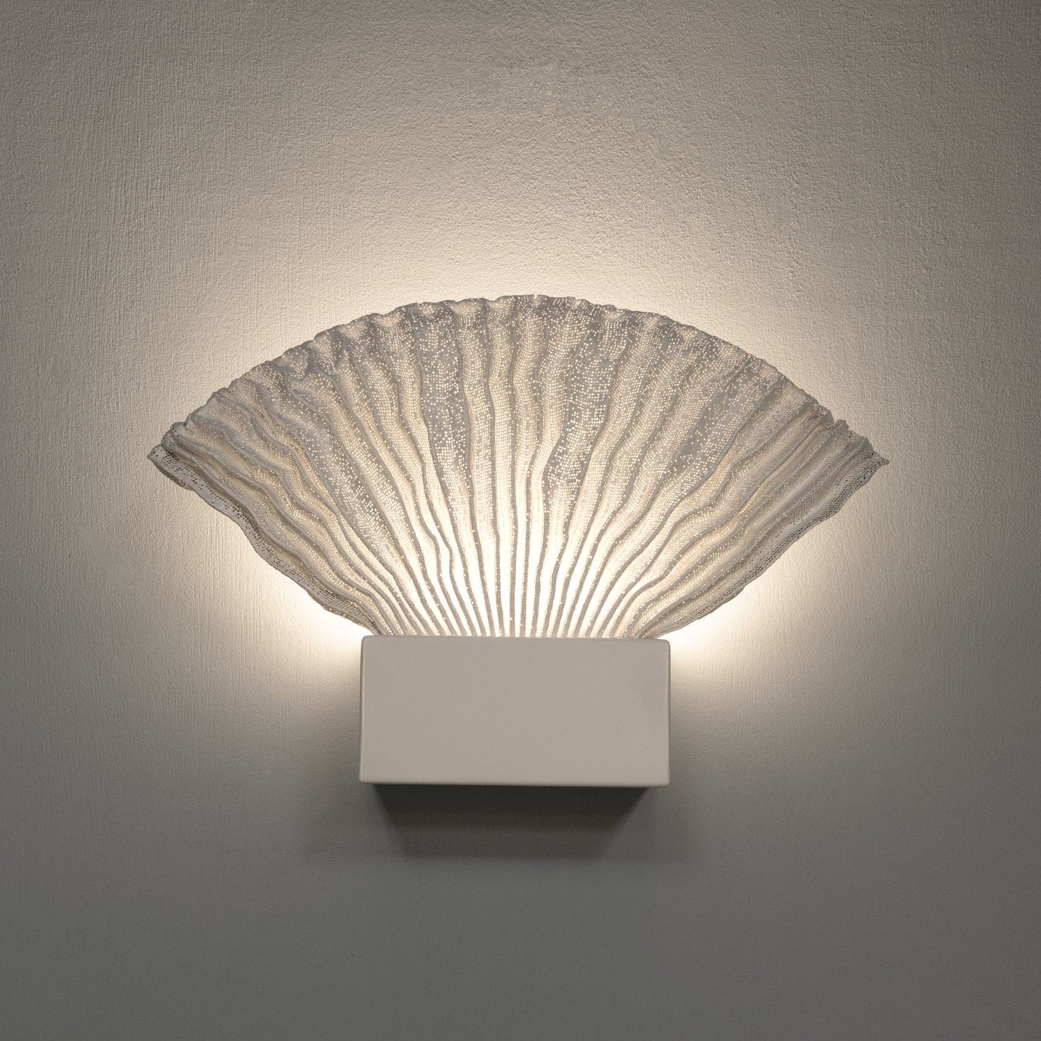 Contemporary wall light - Venus - a emotional light - indoor ...