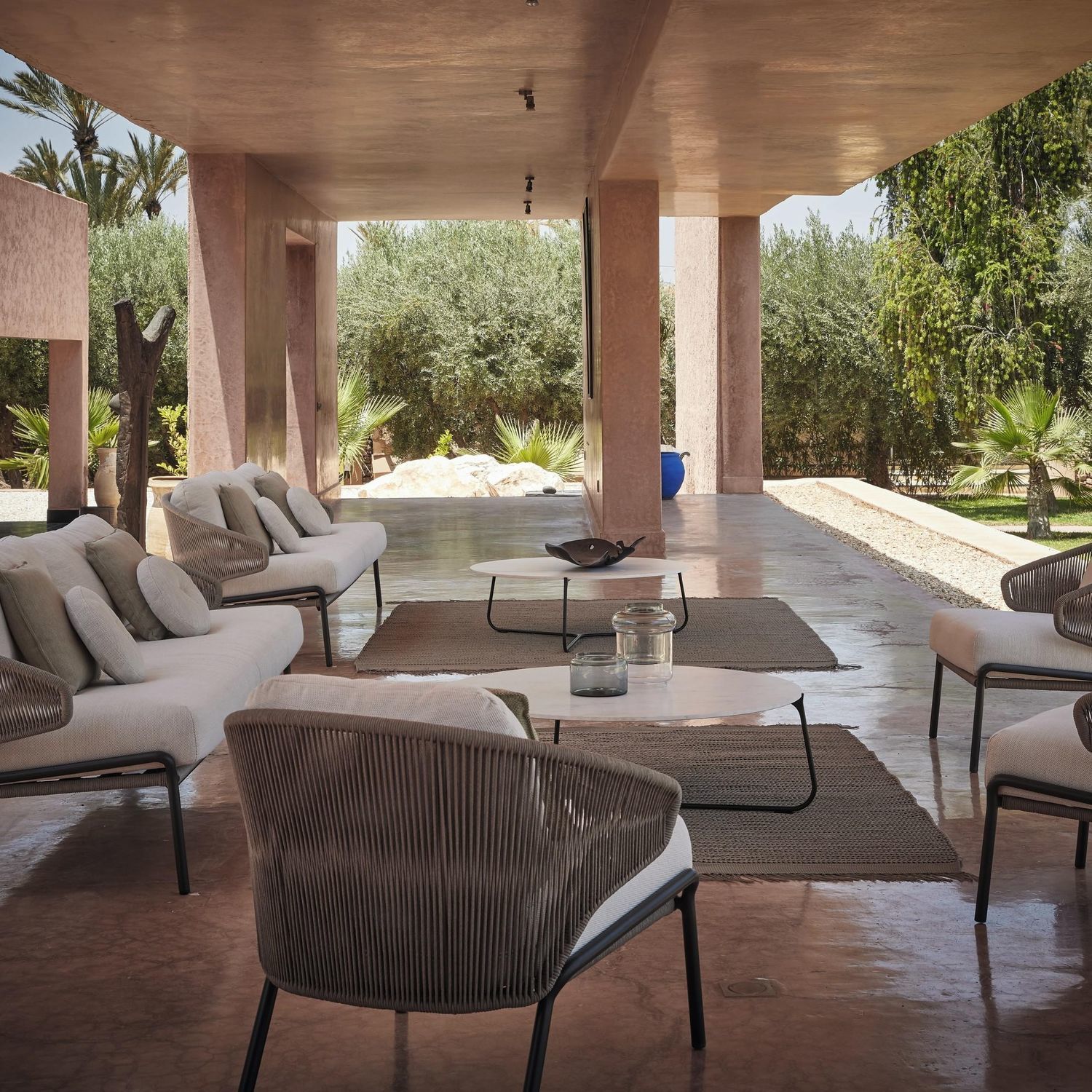 Contemporary rug - Twist - MANUTTI - plain / Textilene® / rectangular