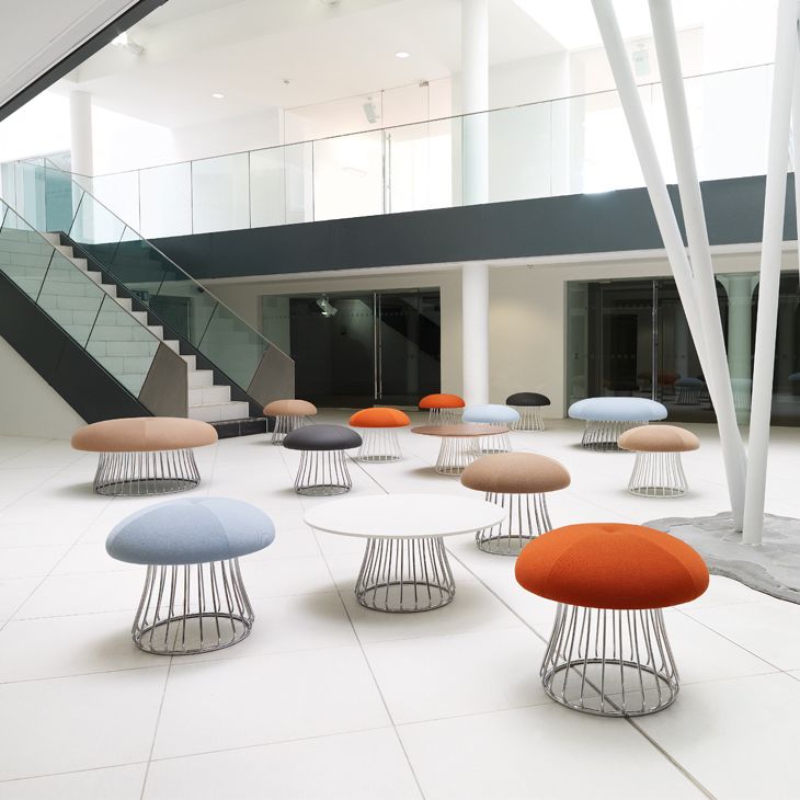 Contemporary stool - MAGIC - Boss Design - metal base / central base ...