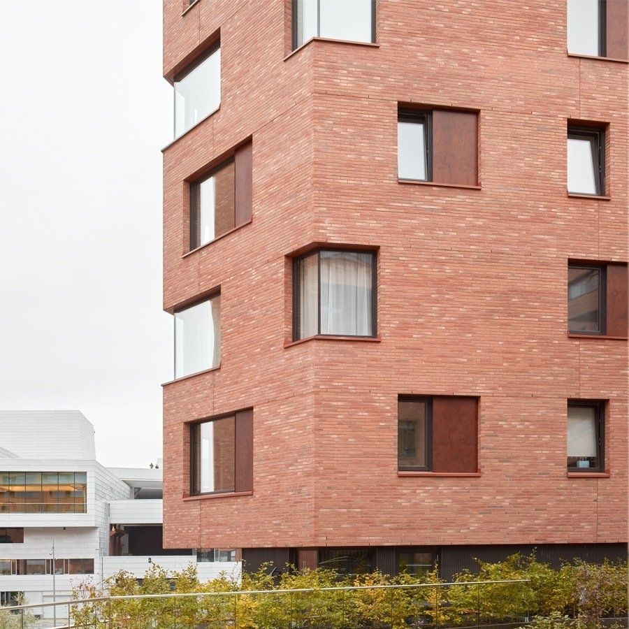 HPL wall cladding - CHESTNUT - PARKLEX International - interior / clip ...