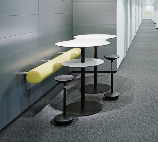 Contemporary high bar table - T - Bene GmbH - wooden / metal / round